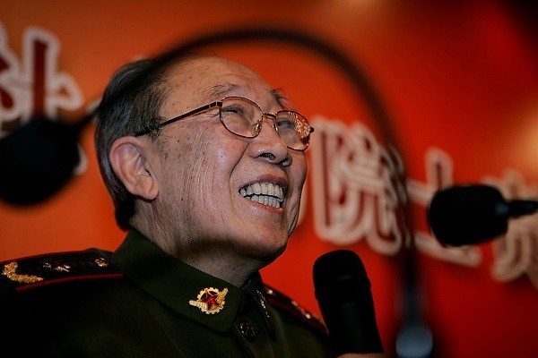 那些年，吴孟超院士在新民晚报写下的故事……_腾讯新闻