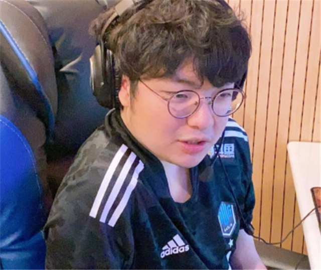wei其实是韩国人？LCK观众纷纷发文，要求战队签下这位“中援”_腾讯新闻