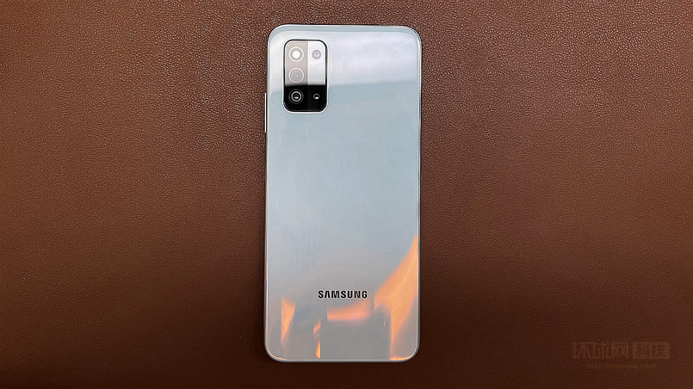 三星Galaxy F52 5G评测：“平凡”中又带着点小“惊喜”_腾讯新闻