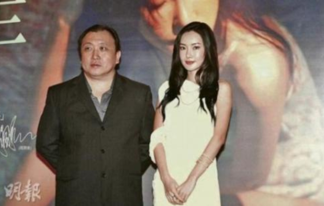她大二时被王晶看上，演3部电影捞26亿，如今成王晶的御用女郎腾讯新闻