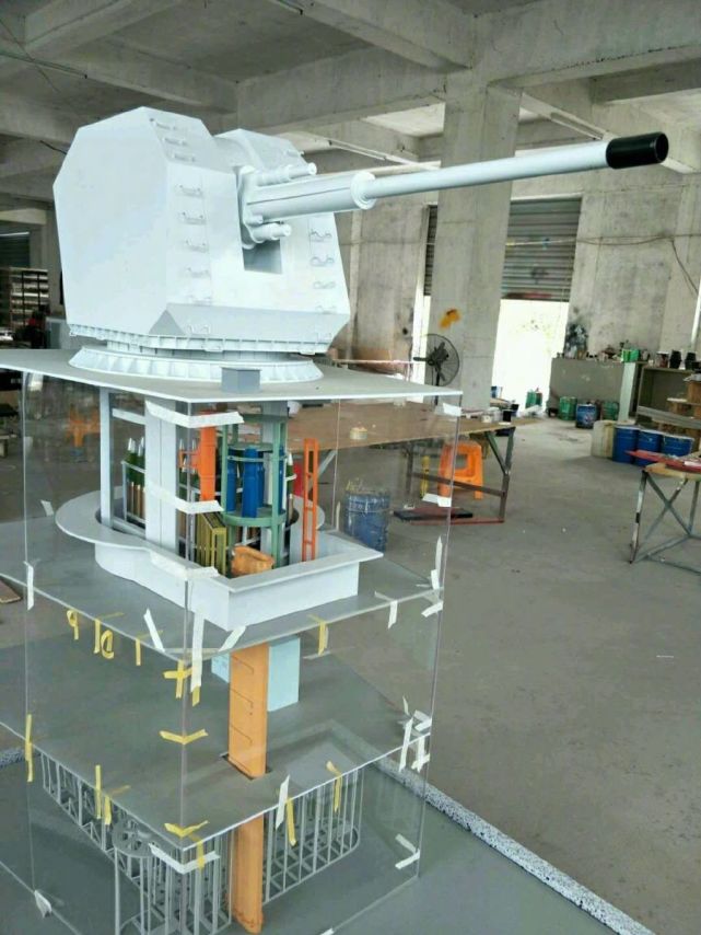 中国改现代级没舍得换130舰炮，火力太强悍，一门碾压一个炮兵营_腾讯新闻