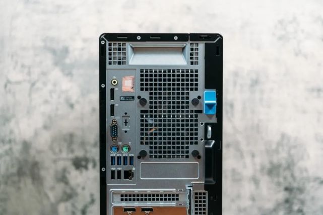 戴尔OptiPlex 7090 Tower评测：智能扩展一步到位，这台PC有点猛_腾讯新闻
