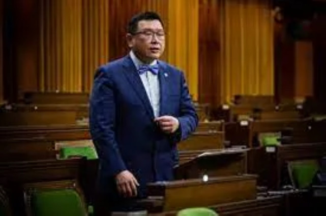 加拿大联邦众议院选举，华裔政客打反华牌，失灵了？_腾讯新闻