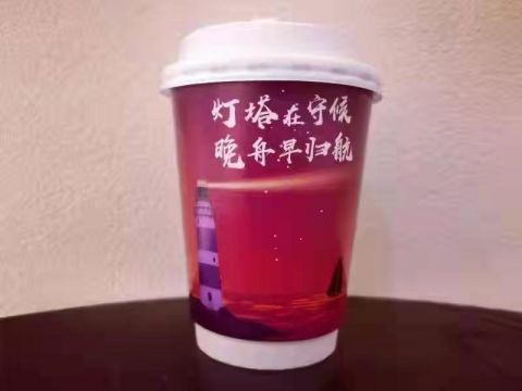 孟晚舟回国航班CA552预计北京时间21：56抵达深圳_腾讯新闻
