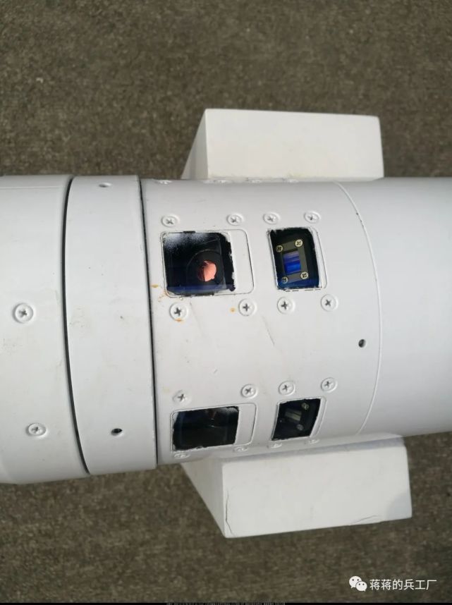 大载弹量配多种打击手段，航天科技LY70防空导弹剑指无人机与制导武器_腾讯新闻