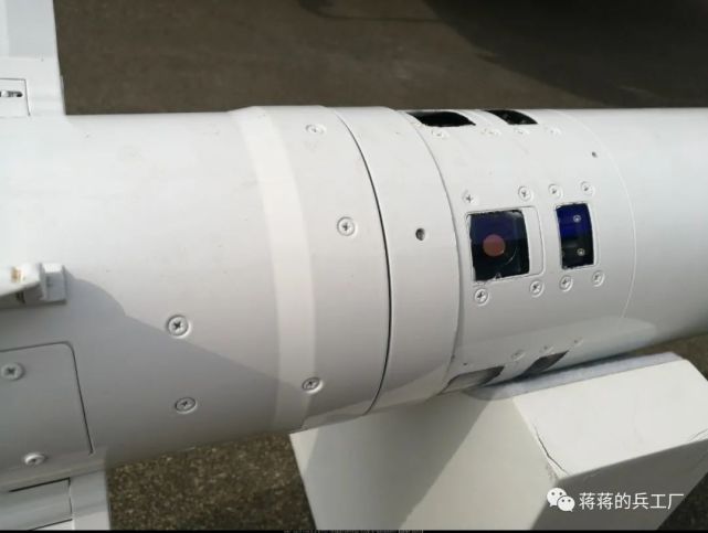 大载弹量配多种打击手段，航天科技LY70防空导弹剑指无人机与制导武器_腾讯新闻