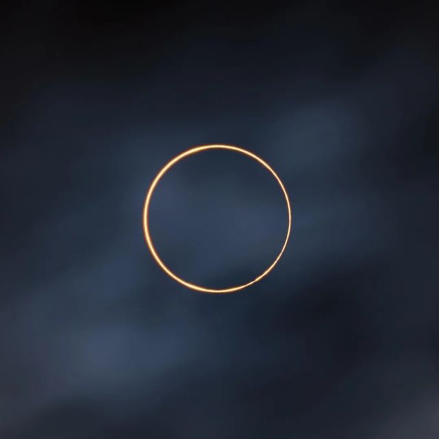 欣赏2021年最美的天文摄影，送你最爱的宇宙星品_腾讯新闻