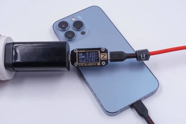 内置SW2325、SW7203、SW2305三个颗芯片，智融65W氮化镓快充方案评测_腾讯新闻