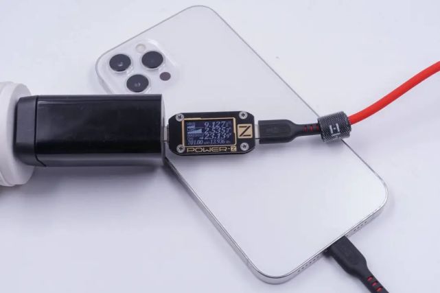 内置SW2325、SW7203、SW2305三个颗芯片，智融65W氮化镓快充方案评测_腾讯新闻