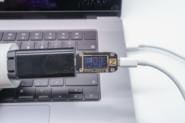 内置SW2325、SW7203、SW2305三个颗芯片，智融65W氮化镓快充方案评测_腾讯新闻