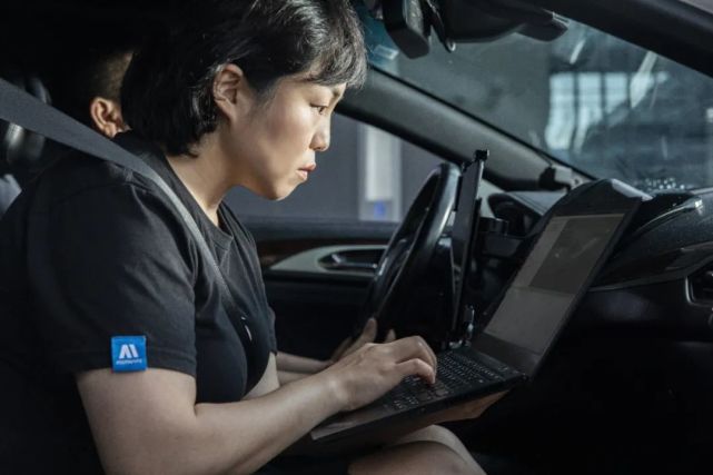 Momenta完成C轮超10亿美元融资，系今年中国自动驾驶最大规模融资_腾讯新闻