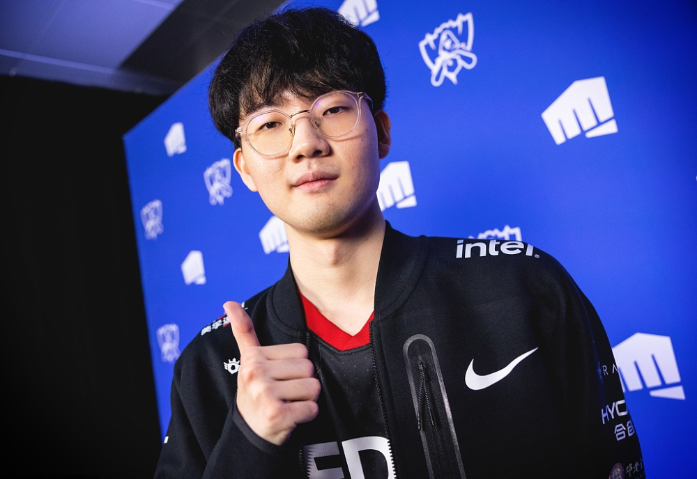 LOL：EDG下赛季可以买LWX，下路合同马上到期，大概率不续约_腾讯新闻