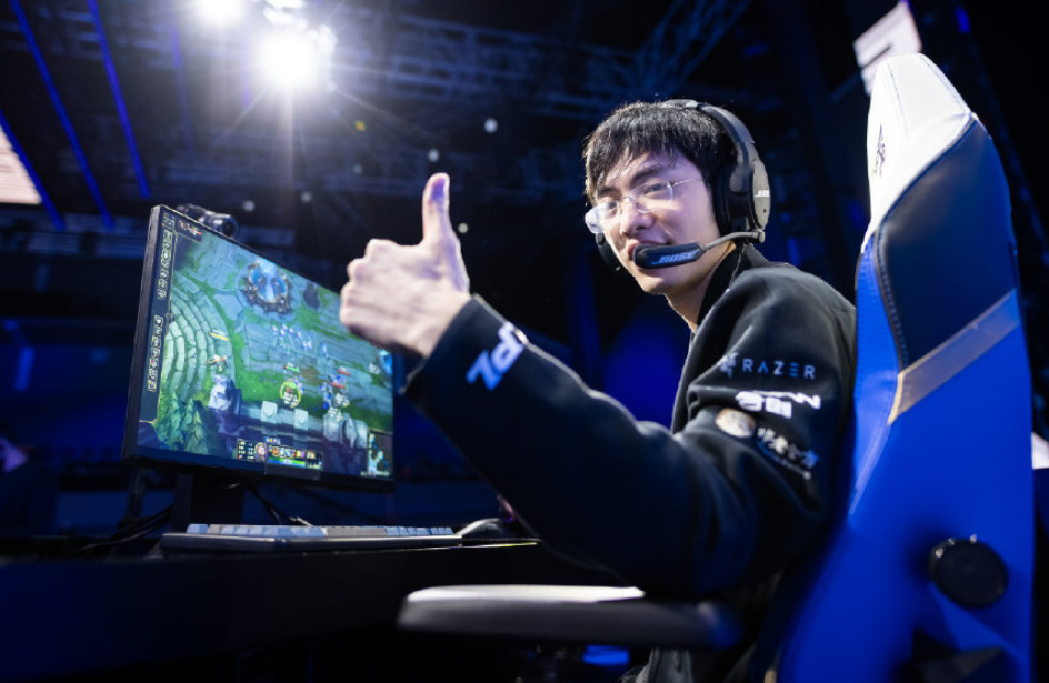 热度超IG限定？EDG冠军皮归属引争议，Viper三选一，悠米呼声很高_腾讯新闻