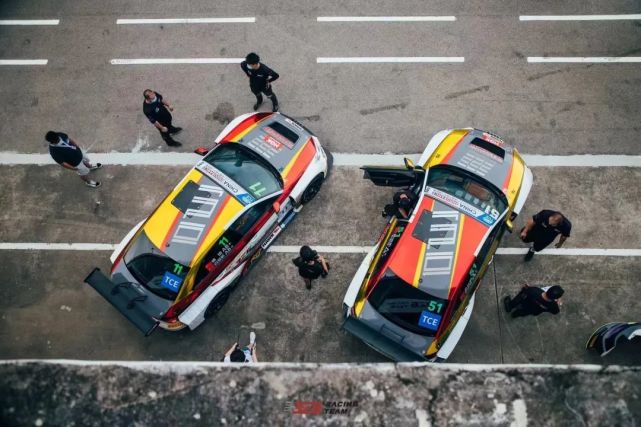 永不停止进步 326 Racing Team斩获GT杯TCE组车队总冠军！_腾讯新闻