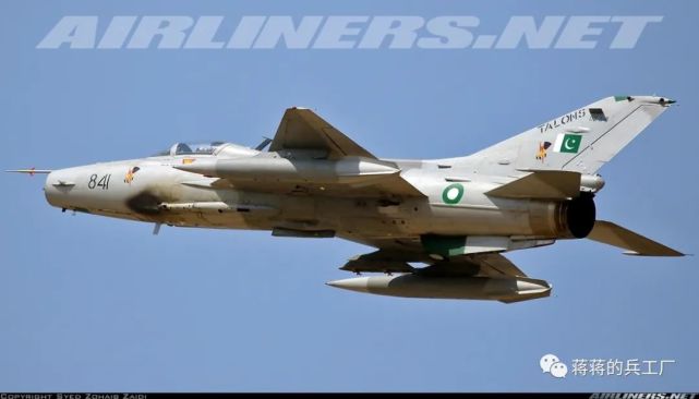 巴基斯坦装备的歼-7P/PG系列大盘点，细数作战中队和机号_腾讯新闻