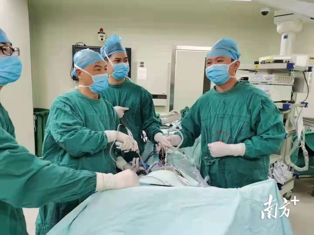 食管癌领域诊疗高水平，汕头市中心医院团队获全国胸腔镜手术食管组总冠军 腾讯新闻