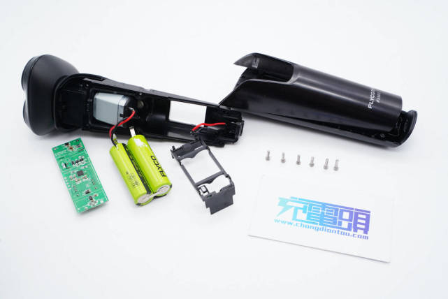 拆解报告：FLYCO飞科电动剃须刀FS903_腾讯新闻