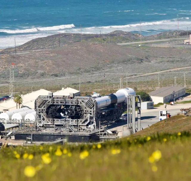 SpaceX全新猎鹰九号即将发射神秘军星NROL-87_腾讯新闻