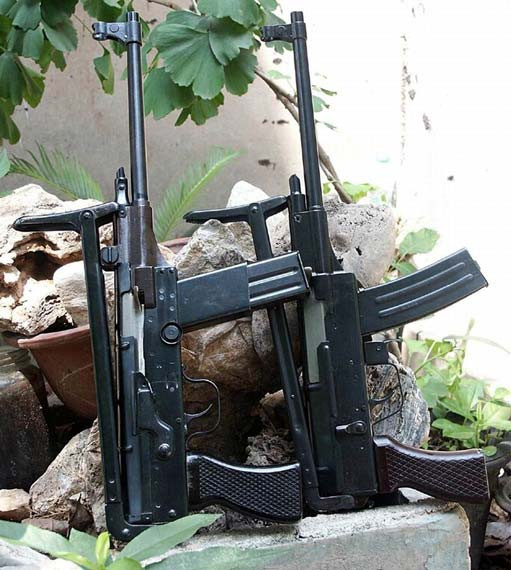 一代功臣枪79式冲锋枪：单发精度堪比MP5，连发射速不亚于MG3！_腾讯新闻