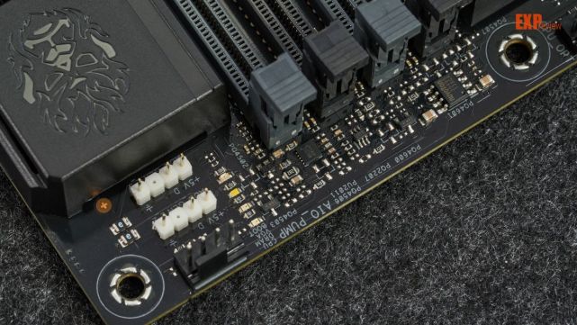 华硕DIY-APE B660 PRO MAX PLUS OC主板图赏：比原版奢华多了_腾讯新闻