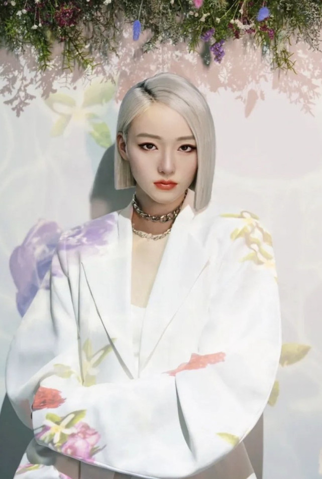 虚拟人AYAYI亮相商场人气爆棚，引百位网红模仿妆容_腾讯新闻