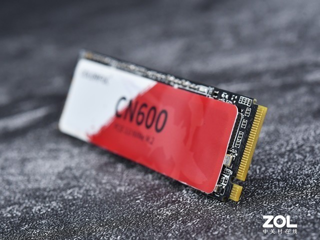【有料评测】七彩虹CN600战戟固态硬盘评测：国产入门新选择_腾讯新闻