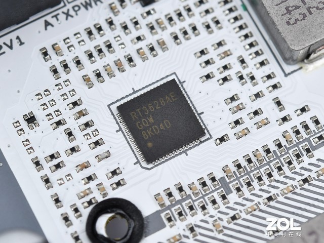 【有料评测】七彩虹CVN B660M GAMING FROZEN V20评测 高性能纯白主板_腾讯新闻