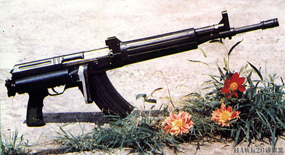 海外谈中国：QBZ-56C短步枪 中国军队最后一种卡拉什尼科夫枪械_腾讯新闻