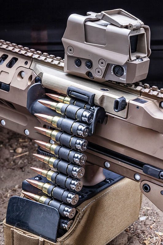 M4A1＋M249组合迎来告别倒计时，美军新枪开小口径枪械的倒车？_腾讯新闻