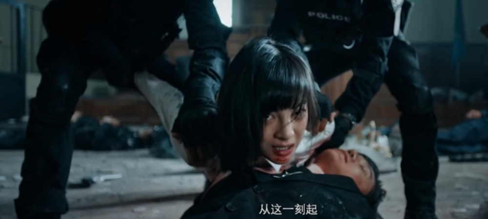 安志杰时隔八年演男主，一上映就是全网冠军，《盲战》凭啥这么猛_腾讯新闻