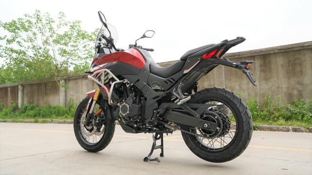 大幅度升级之后再无短板——无极DS525到店实拍_腾讯新闻