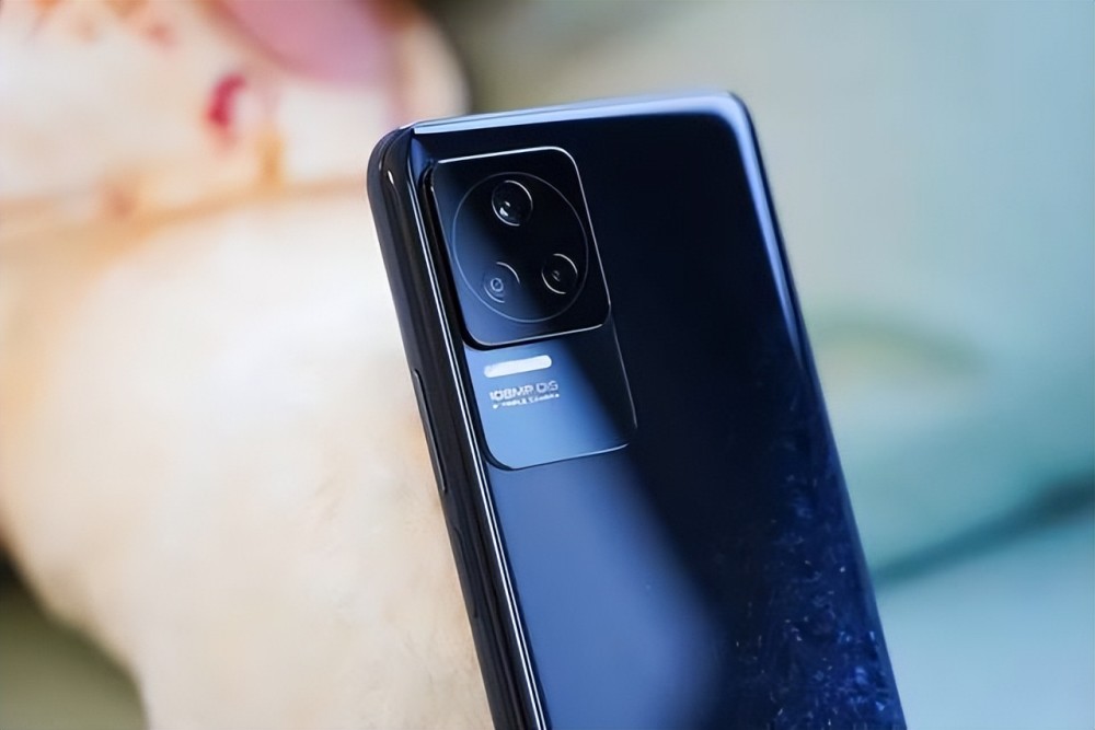 K50系列“首降”：选iQOO Neo6还是红米两款旗舰？三款手机对比_腾讯新闻