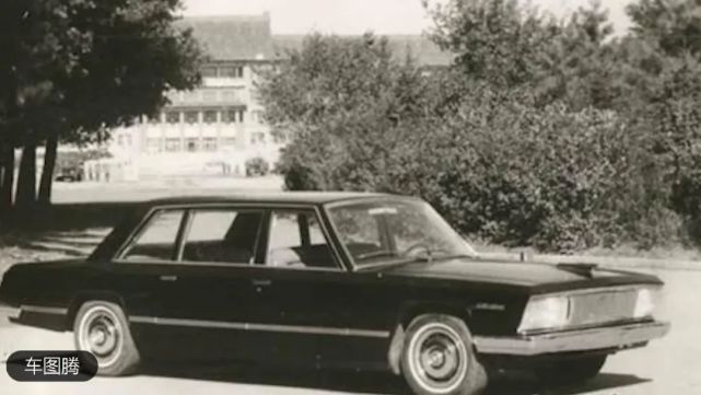 一汽红旗汽车简史：几经沉浮，“国车”依旧_腾讯新闻