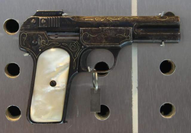 盘点十六大百年老枪，它们在一百年前，都是最优秀的枪械_腾讯新闻