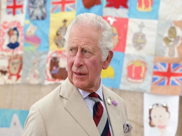 收受本·拉登家族100万英镑,查尔斯王子另类关系网震惊世界_腾讯新闻 收受本·拉登家族100万英镑,查尔斯王子另类关系网震惊世界_腾讯新闻