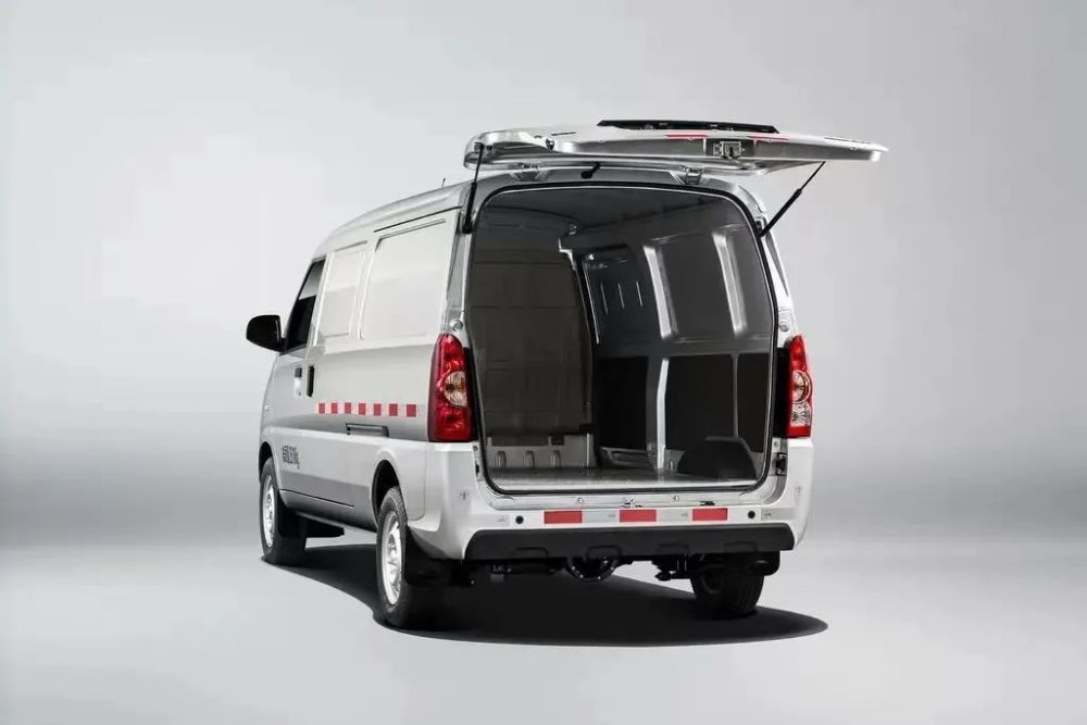 13.28万元起售！五菱EV50新车型剑指城市货运专属？_腾讯新闻