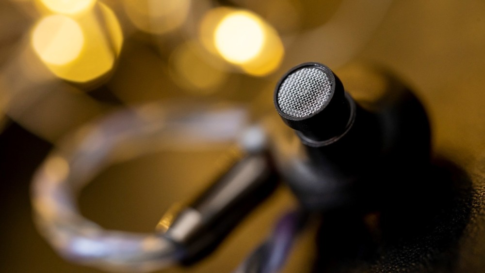 流行氛围拉满，Kinera hodur静电动铁动圈三单元耳塞分享_腾讯新闻