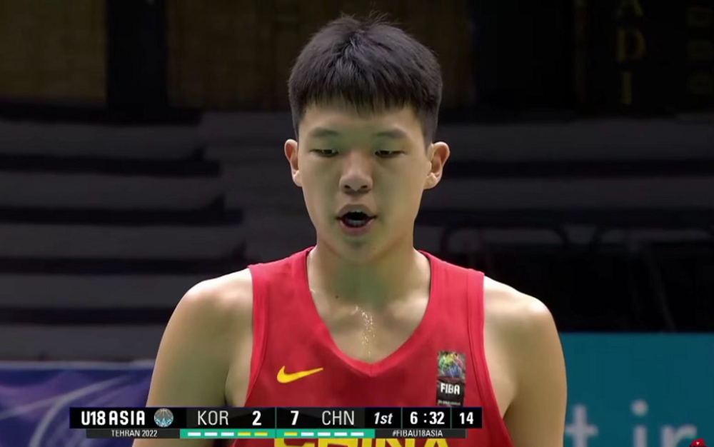 51-36！中国U18彻底压制韩国队，刘金雨半场18＋4，杨瀚森4封盖_腾讯新闻