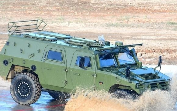 我国勇士军车和猛士军车有什么区别？_腾讯新闻