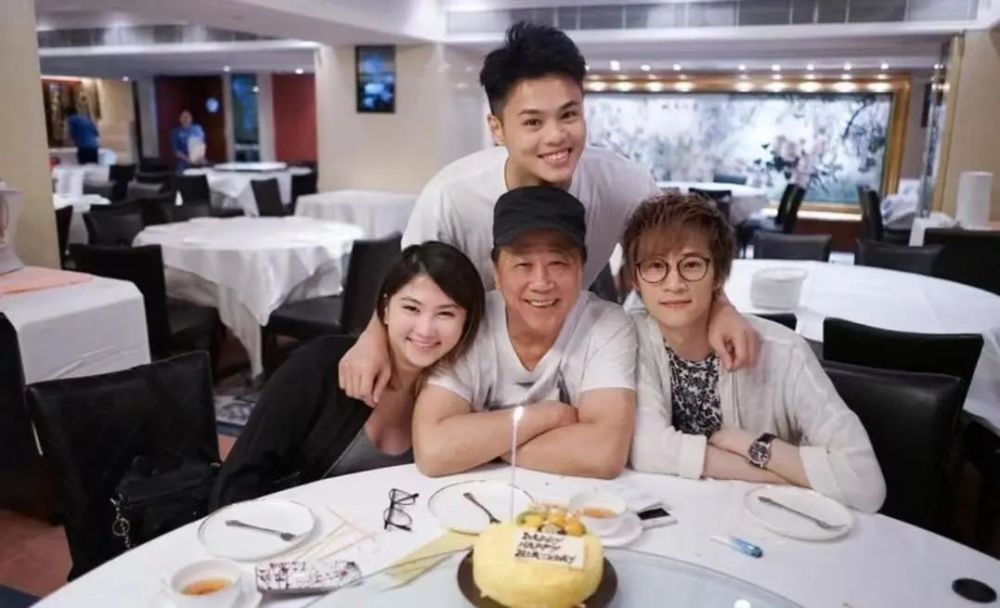 76岁TVB视帝移民加拿大，卖内地500万祖屋，在国外当网红_腾讯新闻