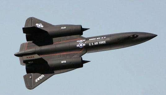 美国SR71黑鸟侦察机，是得到外星人支持，才研发出来的？_腾讯新闻