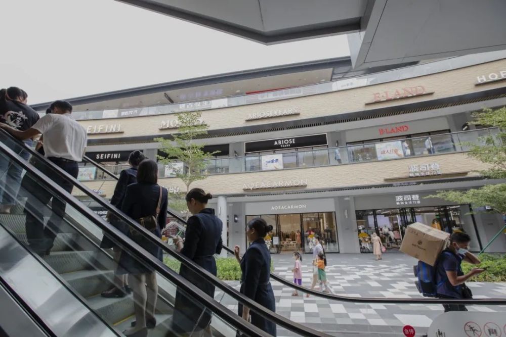 商业“巨星”空降南宁！杉杉奥特莱斯真的来了！_腾讯新闻