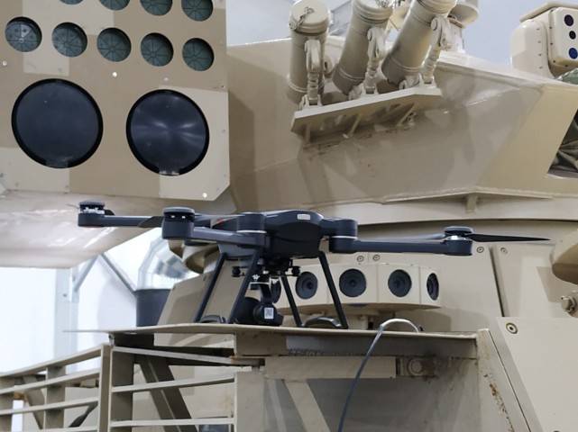 QN506火力支援车：既可用于残酷的巷战，也能执行对空防御作战_腾讯新闻