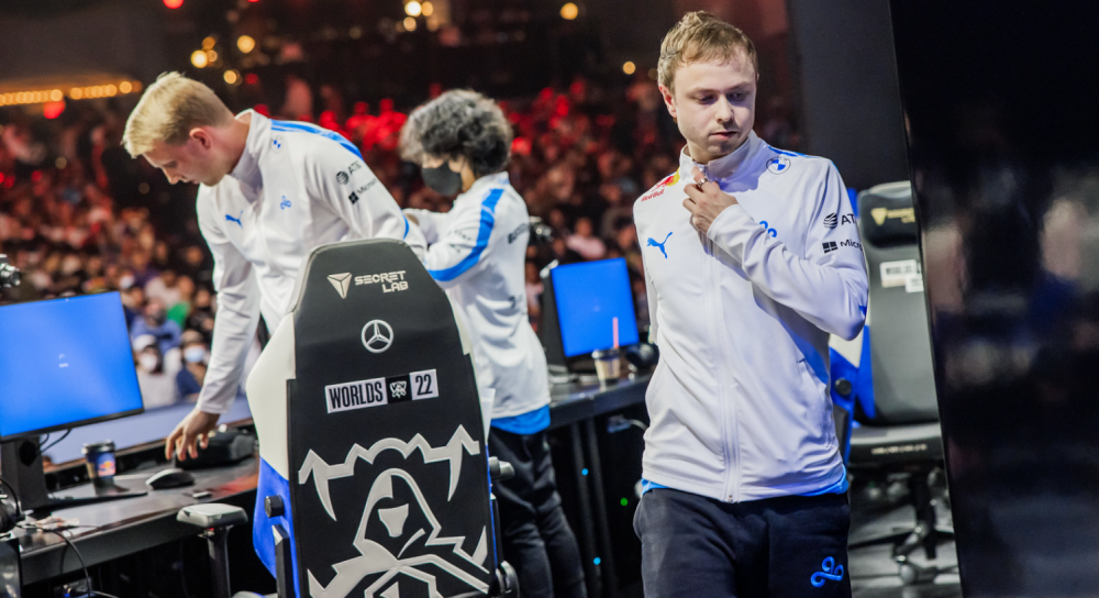 C9不敌EDG，成为第一个在全球总决赛淘汰的战队_腾讯新闻
