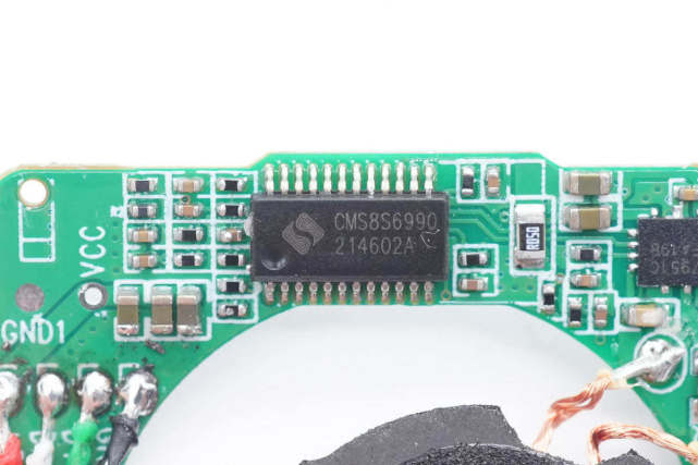 内置杰华特JW7951C芯片，机乐堂三合一无线充电器拆解_腾讯新闻