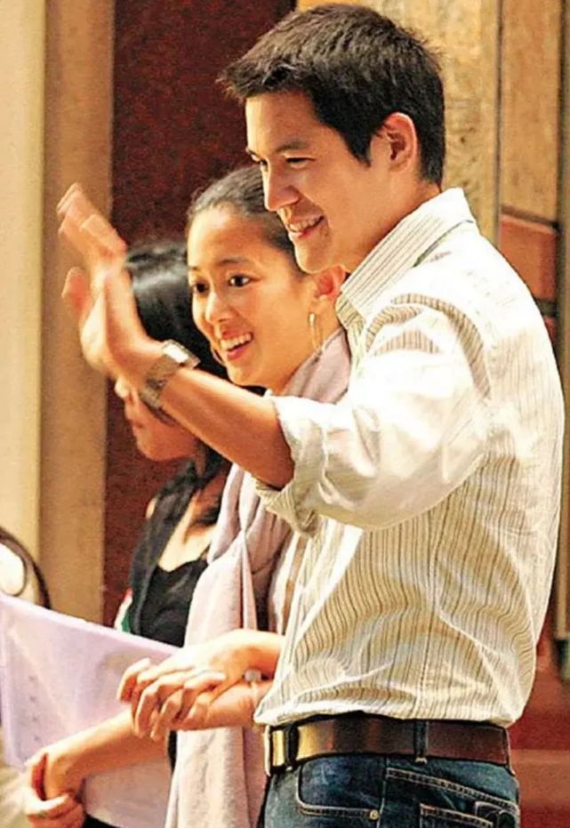 哈佛毕业做过投行，坐拥2800亿财富的她，可能是最低调的顶级豪门名媛_腾讯新闻