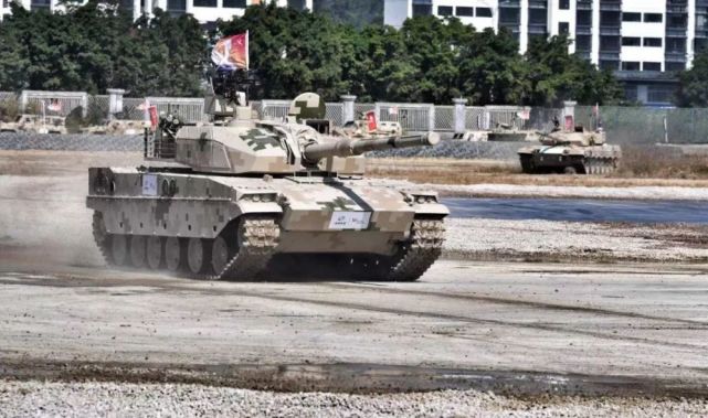 国产坦克新升级！准高价值战术兵器地位越发重要，成为重要风向标