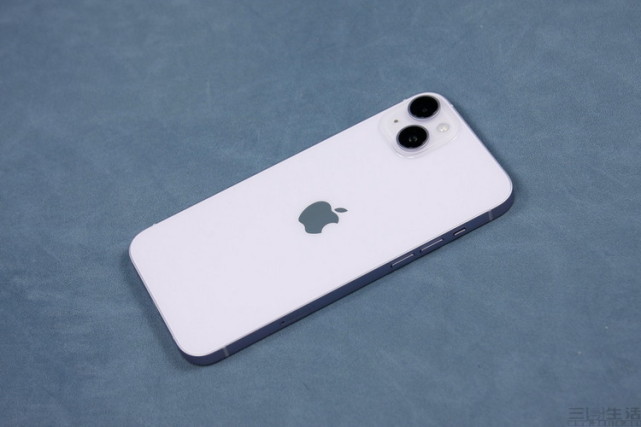 iPhone 14 Plus评测：更大，确实就意味着更好_腾讯新闻