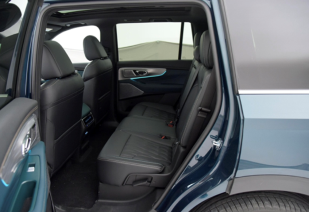 20万以内家用SUV，传祺GS8和奔腾T99，谁更值得推荐？_腾讯新闻