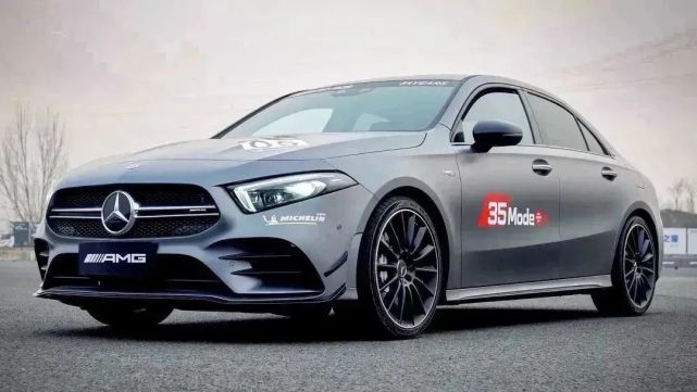 追走漂移 您看这A35L能进AMG俱乐部吗？_腾讯新闻